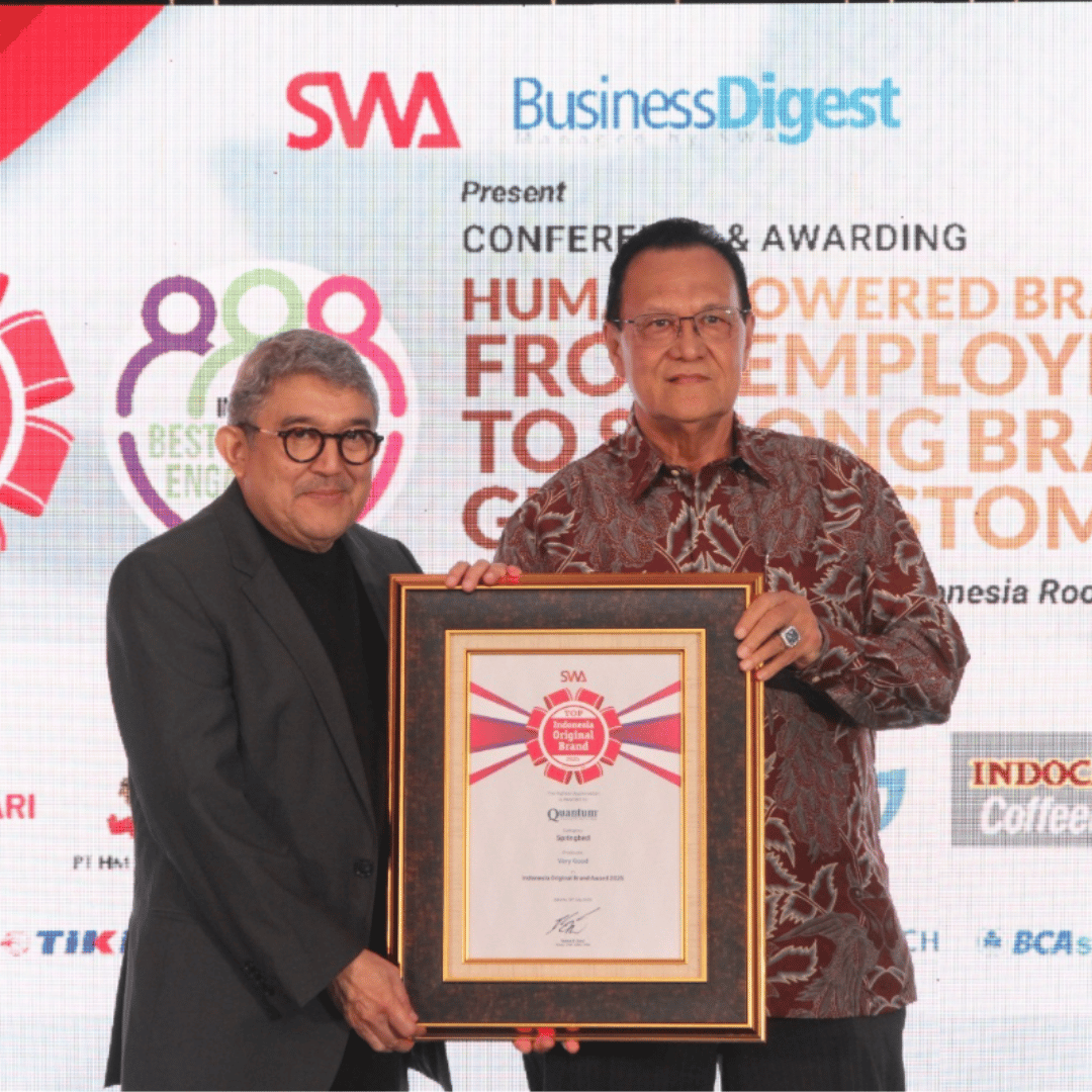 Quantum Group Terima Penghargaan dari SWA